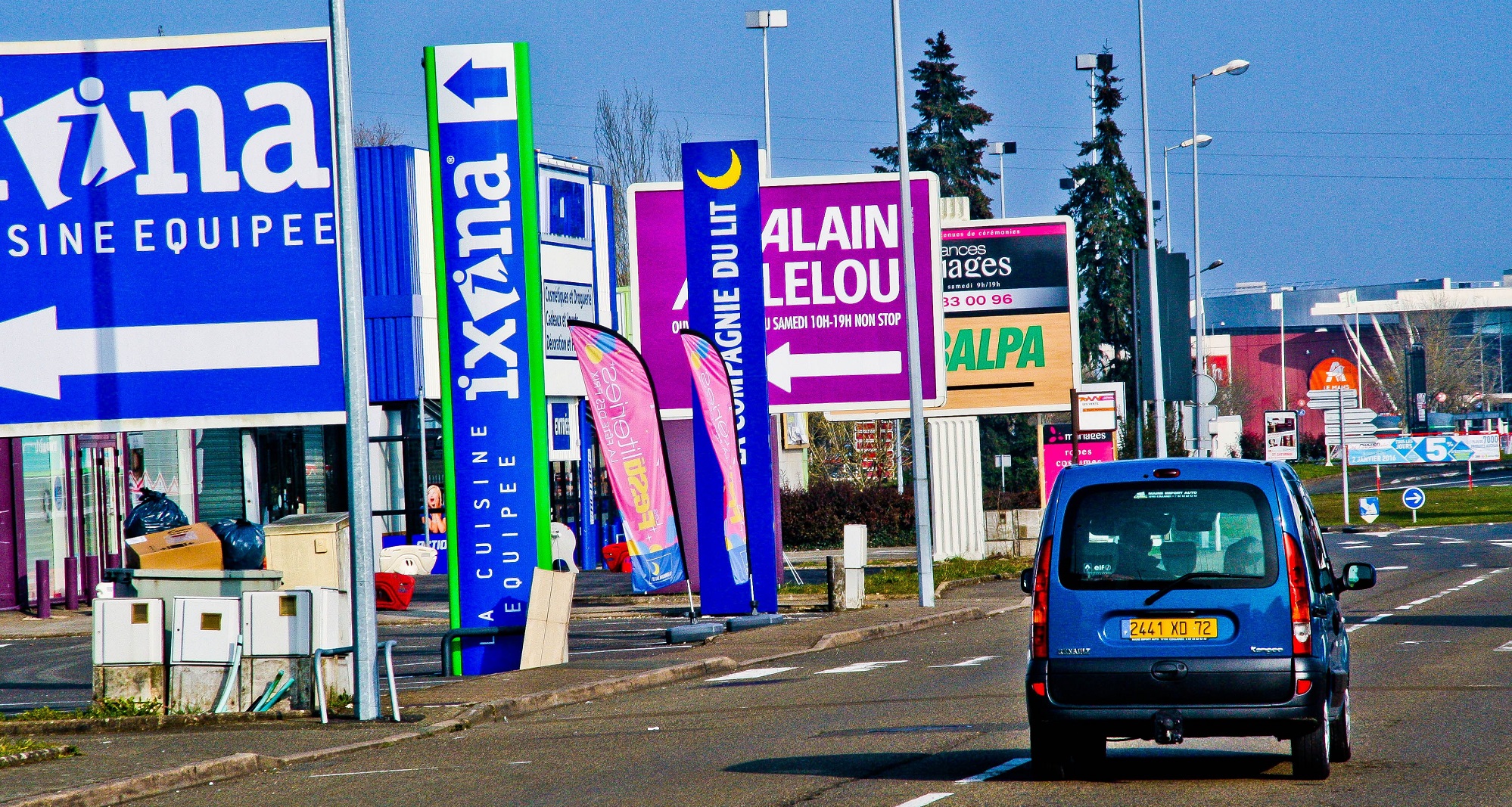 Les constructions de zones commerciales maintiennent leur rythme en ...